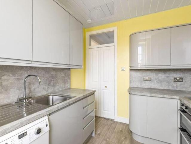 2 bedroom terraced house for sale in 22 Newhaven Main Street, Newhaven EH6 4TA, EH6