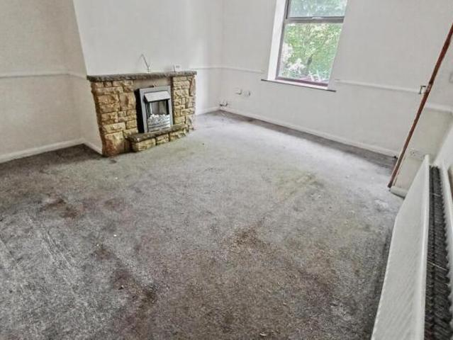 2 bedroom terraced house for sale in 239 Meltham Road, Netherton, Huddersfield, HD4 7HL, HD4