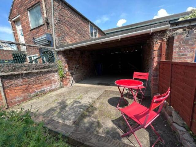 2 bedroom terraced house for sale in 403 Bentley Road, Doncaster DN5 9TJ, DN5