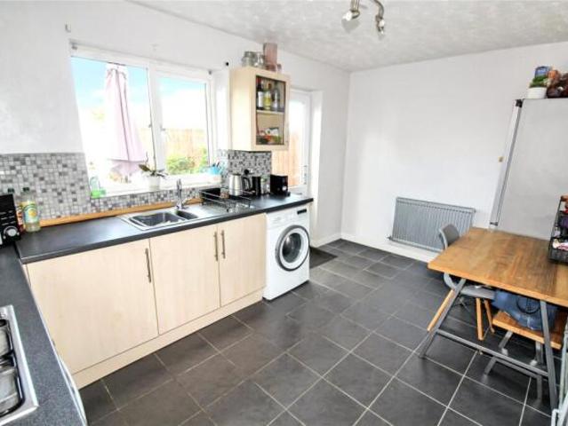 2 bedroom terraced house for sale in 41 Francomes, Haydon Wick, Swindon, SN25