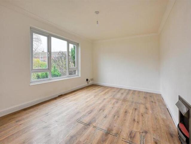 2 bedroom terraced house for sale in 52 Regina Crescent, Tettenhall Wood, Wolverhampton, WV6 8JG, WV6