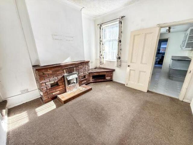 2 bedroom terraced house for sale in 8 Lindley Street, Stoke on Trent, ST6 2DW, ST6