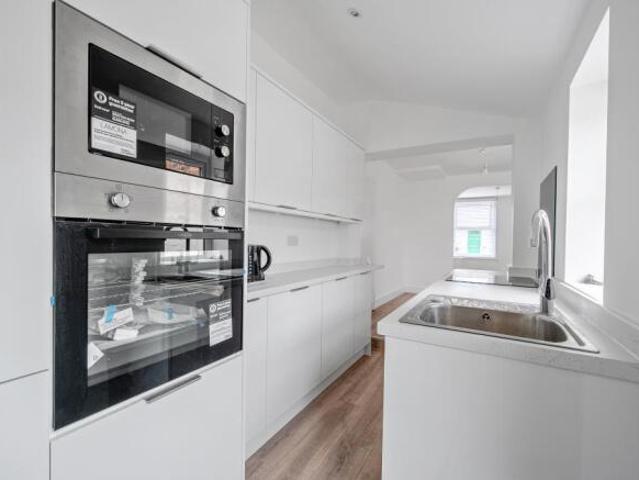 2 bedroom terraced house for sale in Conservation Area, Berkshire, RG1