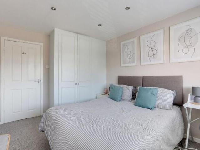 2 bedroom terraced house for sale in Corsham Gardens, Nottingham, NG3