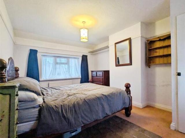 2 bedroom terraced house for sale in Callington Road, Reading, Berkshire, RG2