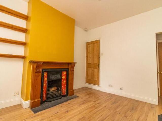 2 bedroom terraced house for sale in Cambridge Street, Leicester, LE3