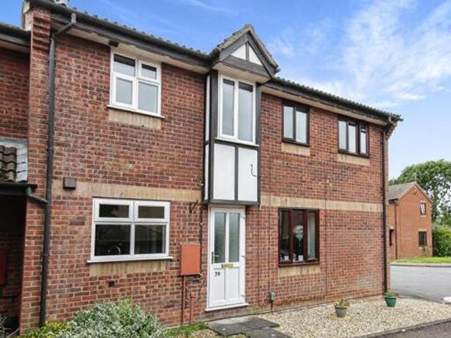 2 Bedroom Terraced House For Sale In Cambridge