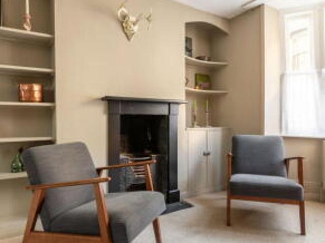 2 bedroom terraced house for sale in Camelford Street, Brighton, BN2 1TQ, BN2