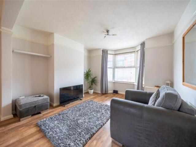 2 bedroom terraced house for sale in Campbell Road, Maidstone, ME15