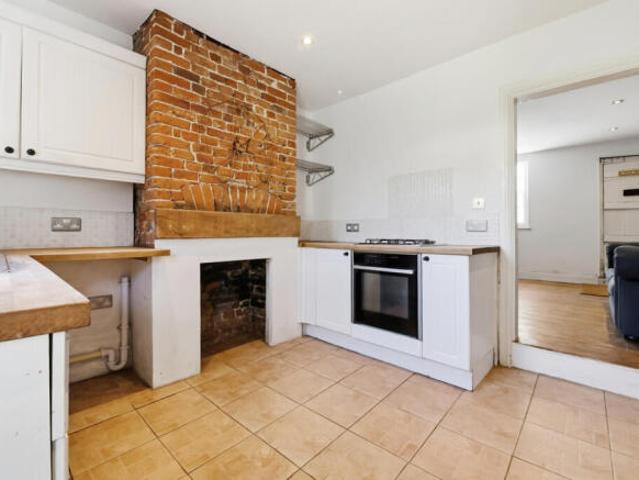 2 bedroom terraced house for sale in Canterbury, CT1