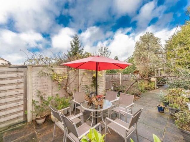 2 bedroom terraced house for sale in Capel Road, Bushey, Watford, WD19
