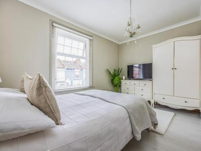 2 bedroom terraced house for sale in Chasewater Avenue, Portsmouth, Hampshire, PO3