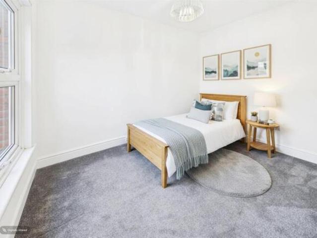 2 bedroom terraced house for sale in Chase Road, Brentwood, CM14