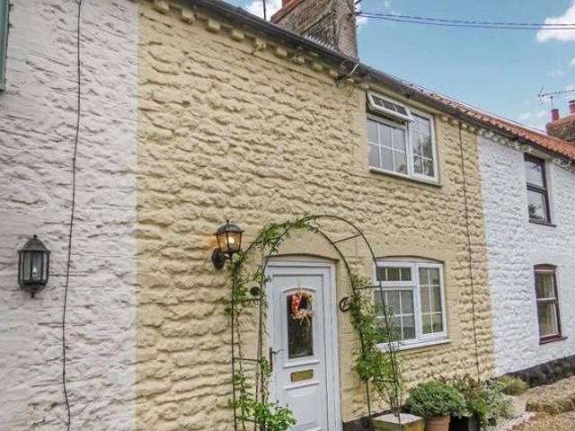 2 bedroom terraced house for sale in Chapel Lane Methwold IP26