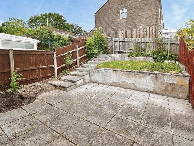 2 bedroom terraced house for sale in Cheltenham Close, Exwick, Exeter, EX4