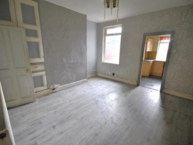 2 bedroom terraced house for sale in Childers Street, Doncaster, DN4