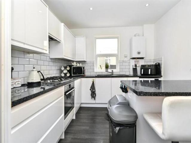 2 bedroom terraced house for sale in Clarence Road, Eastbourne, BN22