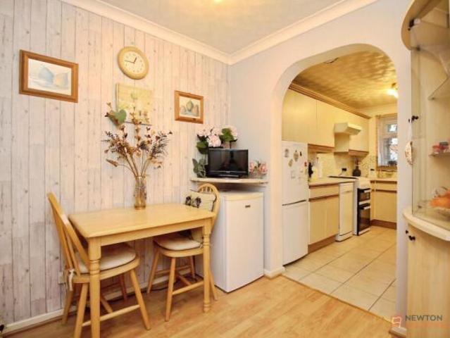 2 bedroom terraced house for sale in Clifford Street, Leicester, LE3