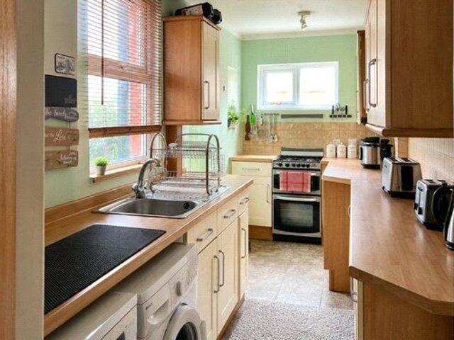 2 bedroom terraced house for sale in Cranmer Street, Westcotes, Leicester, LE3