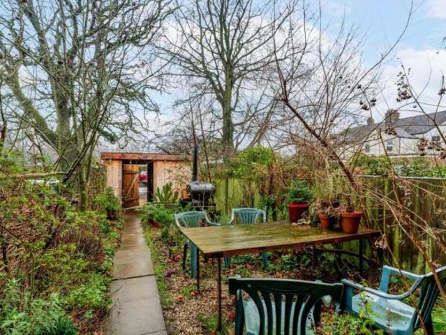2 bedroom terraced house for sale in Cremorne Lane, Norwich, NR1