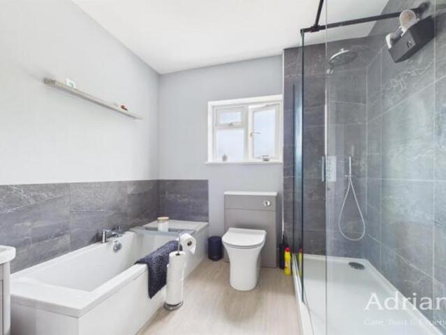 2 bedroom terraced house for sale in Crompton Street, Chelmsford, CM1 3BW, CM1