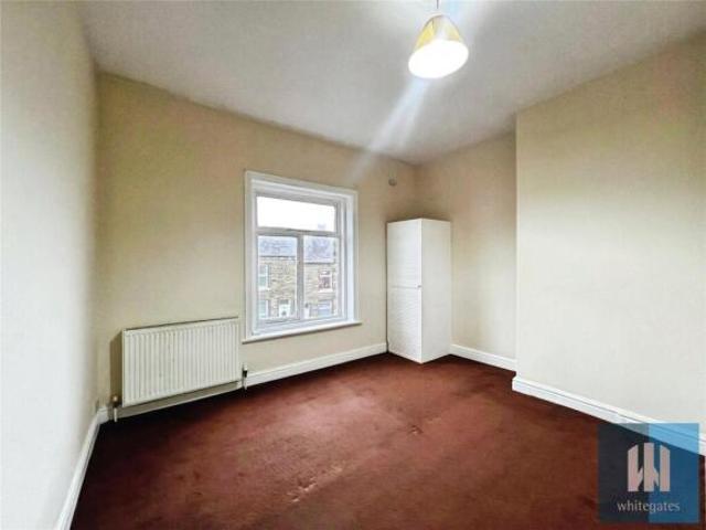 2 bedroom terraced house for sale in Crosland Street, Crosland Moor, Huddersfield, HD4