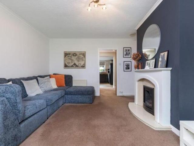 2 bedroom terraced house for sale in Cunningham Drive, Giffnock, G46