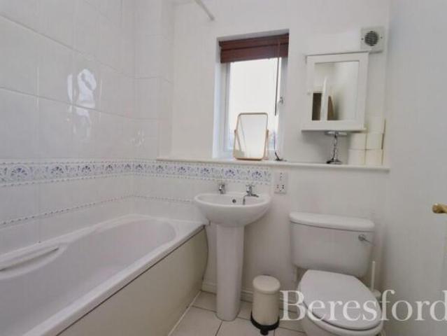 2 bedroom terraced house for sale in Amcotes Place, Chelmsford, CM2