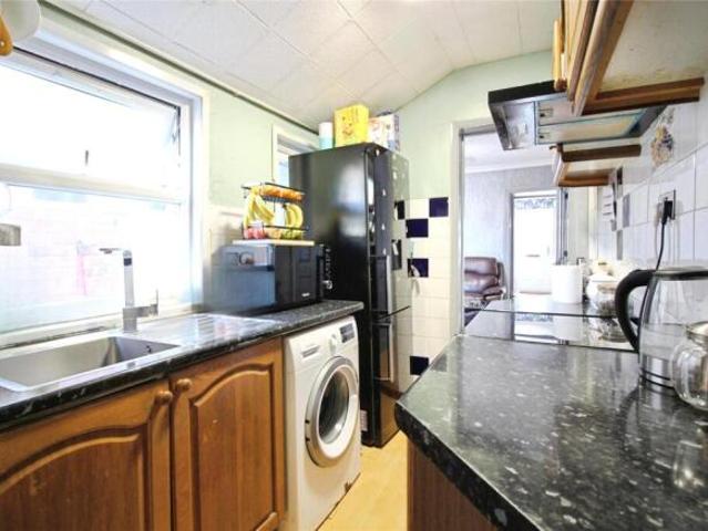2 bedroom terraced house for sale in Amity Road, Reading, RG1