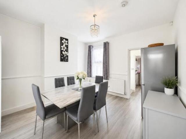 2 bedroom terraced house for sale in Althorp Road, Biscot Mill, Luton, Bedfordshire, LU3 1JX, LU3