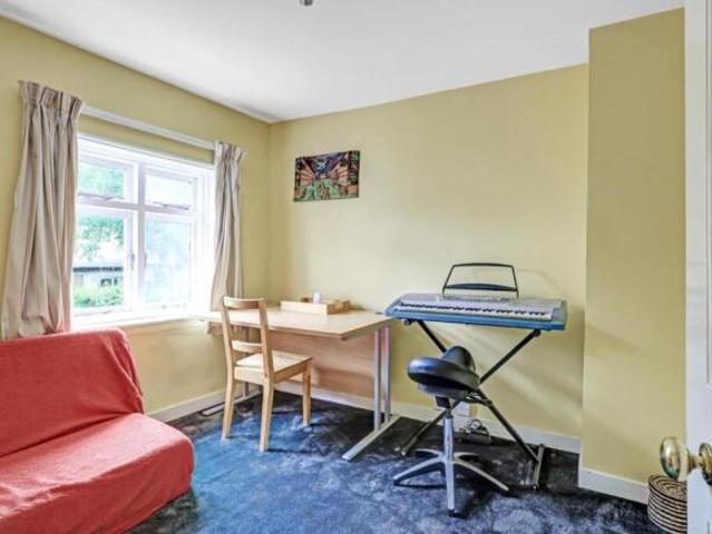 2 bedroom terraced house for sale in Albert Street, Cambridge, CB4