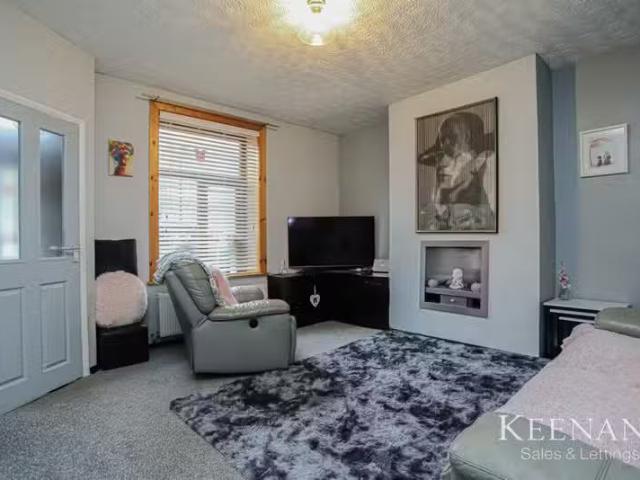 2 bedroom terraced house for sale in Albert Street, Clayton Le.