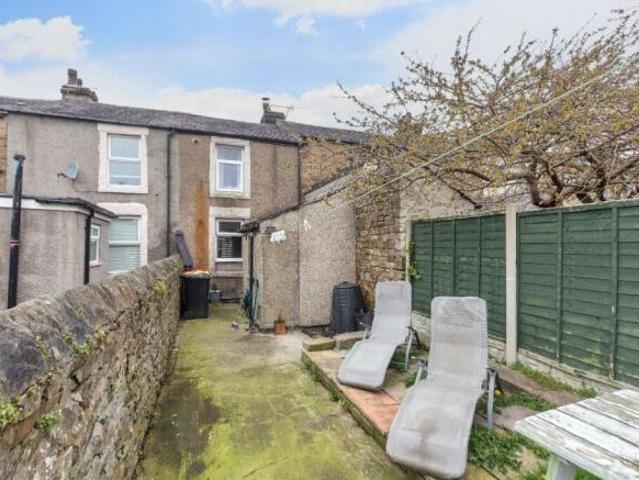 2 bedroom terraced house for sale in Alexandra Road, Lancaster, LA1