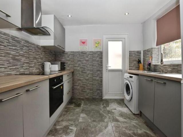 2 bedroom terraced house for sale in Alfonso Street, Hull, HU3
