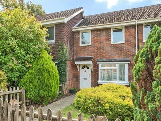 2 Bedroom Terraced House For Sale In Alresford, Hampshire