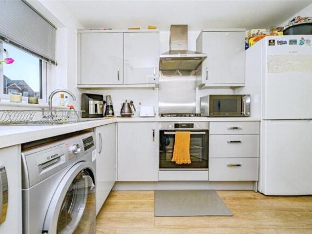 2 bedroom terraced house for sale in Arundel Road, LUTON, Bedfordshire, LU4