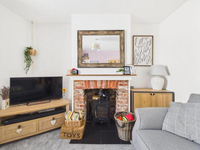 2 bedroom terraced house for sale in Archibald Road, Worthing, BN11 2SL, BN11