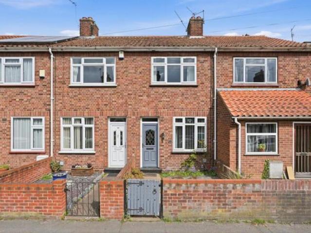 2 bedroom terraced house for sale in Armes Street, Norwich, NR2
