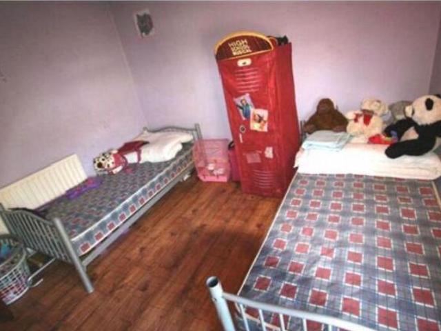 2 bedroom terraced house for sale in Ash Road, Luton, LU4