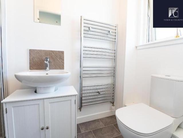 2 bedroom terraced house for sale in Ashgrove Street, Dalmarnock, Glasgow, G40 4PU, G40