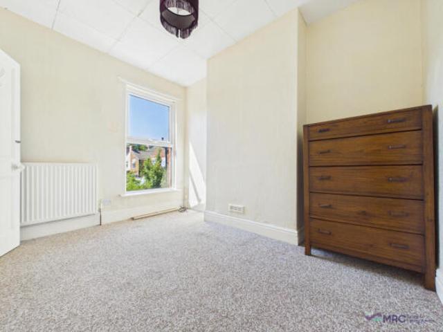 2 bedroom terraced house for sale in Ashdene, Goddard Avenue, Hull HU5