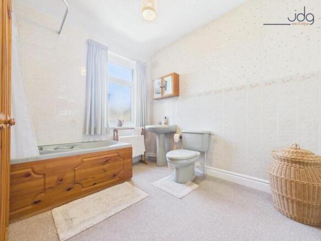 2 bedroom terraced house for sale in Ashfield Avenue, Lancaster | Victorian Home in Fairfield, LA1