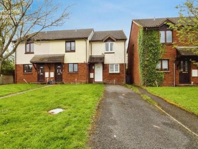 2 Bedroom Terraced House For Sale In Bow, Crediton