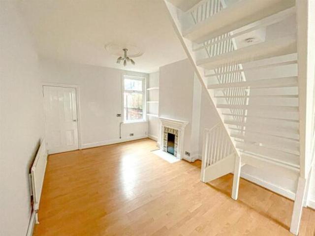 2 bedroom terraced house for sale in Bolton Road, Westcotes, Leicester, LE3