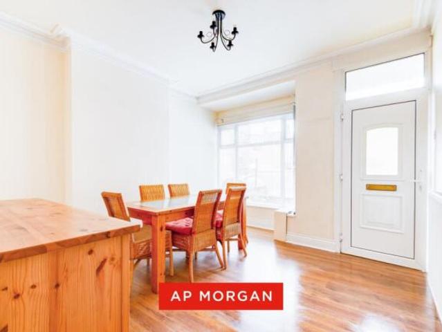 2 bedroom terraced house for sale in Bond Street, Stirchley, Birmingham, West Midlands, B30