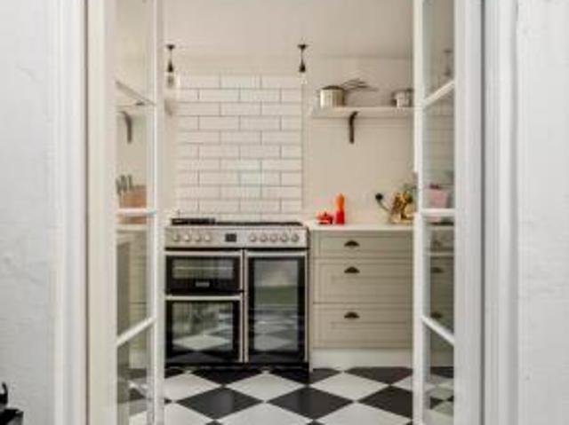 2 bedroom terraced house for sale in Borough Street, Brighton, & Hove, BN1