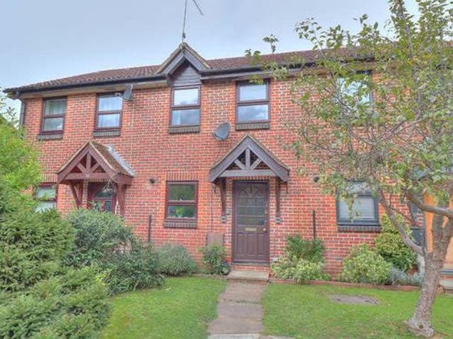 2 bedroom terraced house for sale in Badgers Cross Milford GU8