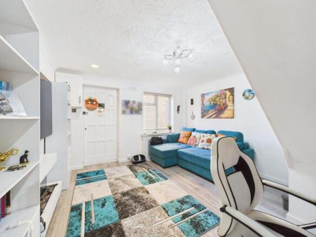 2 bedroom terraced house for sale in Bader Gardens, Cippenham, SL1