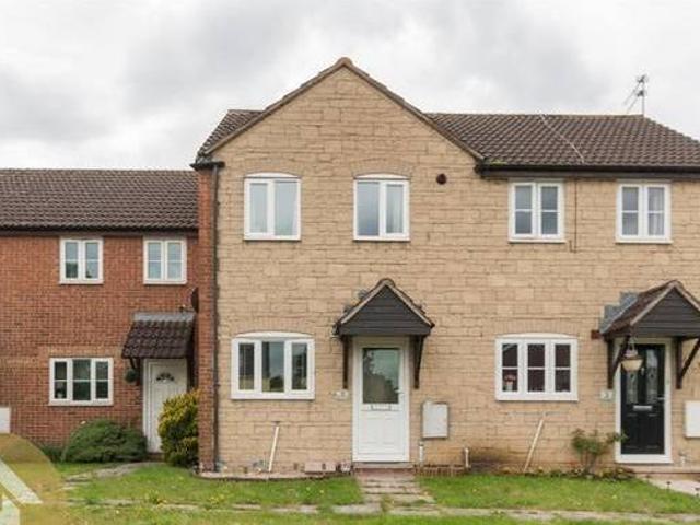 2 bedroom terraced house for sale in Bakers Field Lyneham SN15 4 SN15