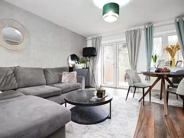 2 Bedroom Terraced House For Sale In Ballast Close, Rugby, CV21
